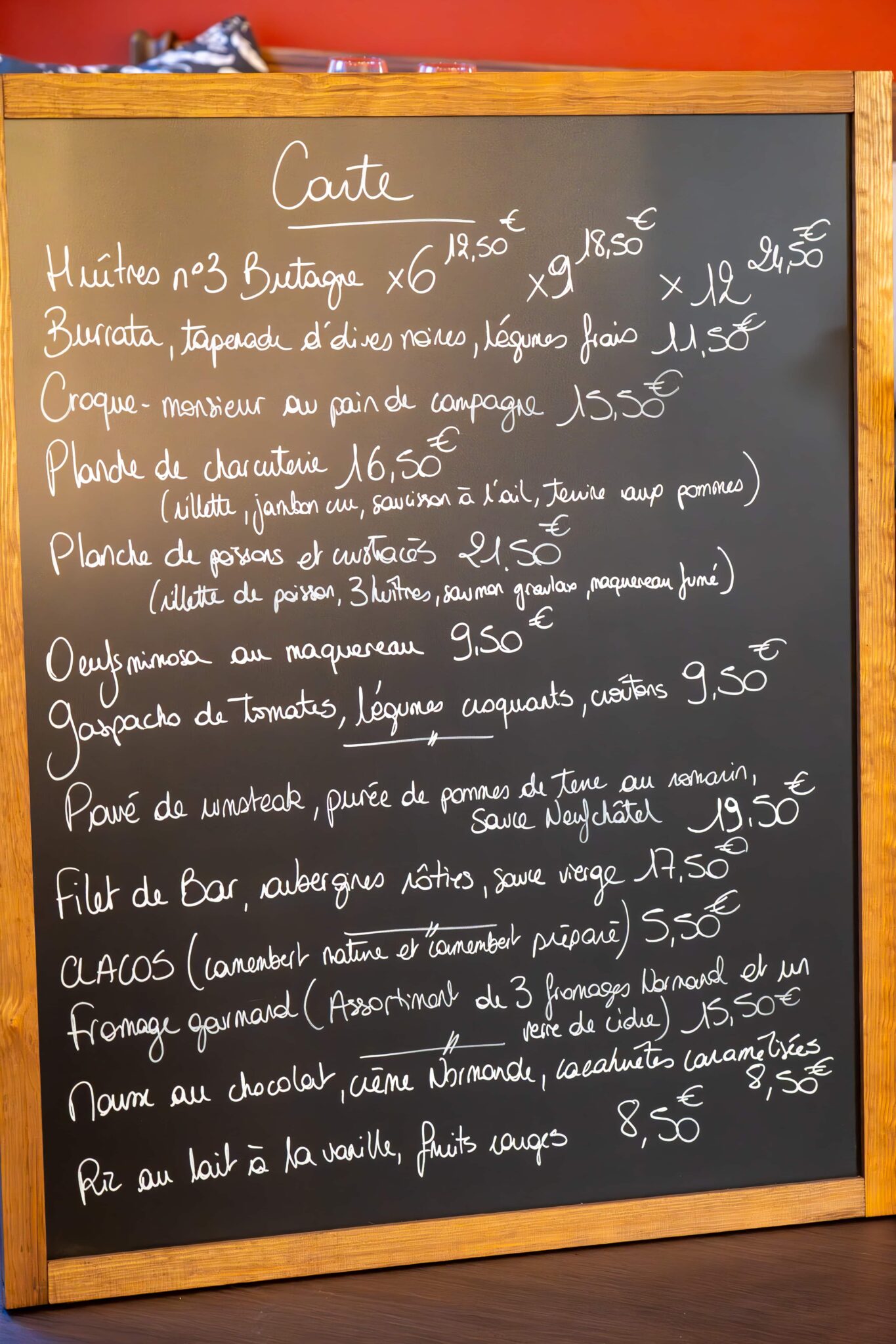 Le Petit Boquié à Rouen: Cuisine locale, vue sur la cathédrale et ...